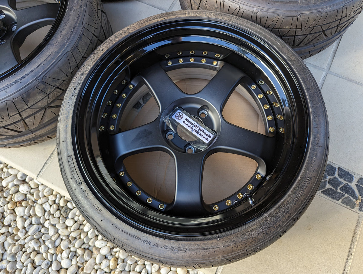 *Deep Dish* *Near New* SSR SP1 (Triple Black) - 5x114.3 - F: 19x9.5 +5 ...