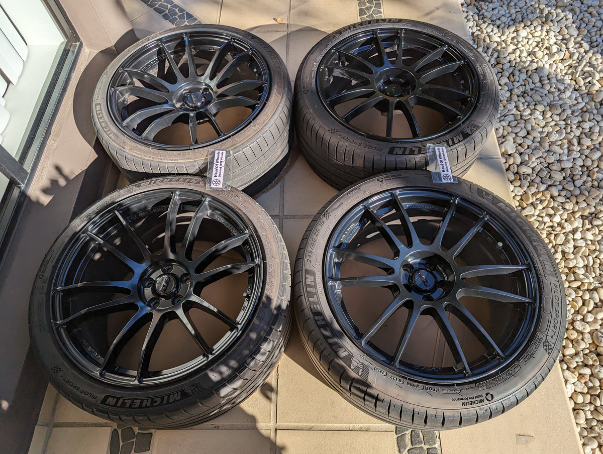 Rays Gram Lights 57XR (Gloss Black) with Genuine Rays Center Caps and ...