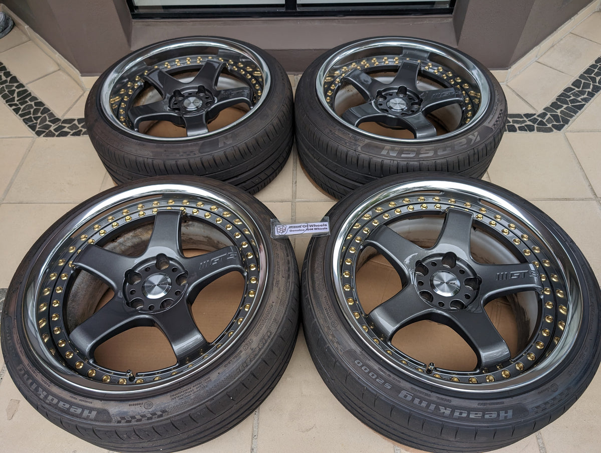 *Near New* Work Emotion GT5 3P With Genuine Work Centre Caps with Tyre ...