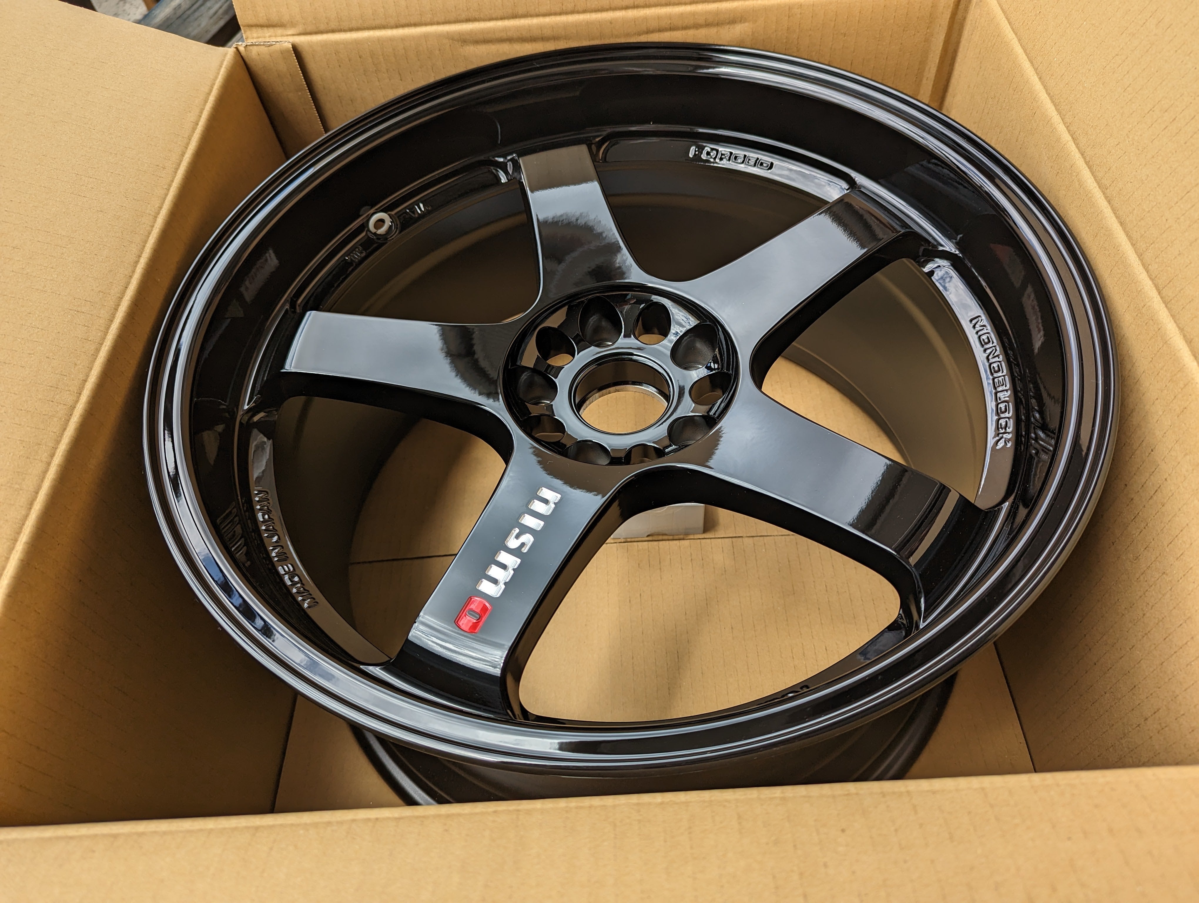 Nismo x Rays LMGT4 Wheels with Genuine Rays Center cap – Hausofwheels
