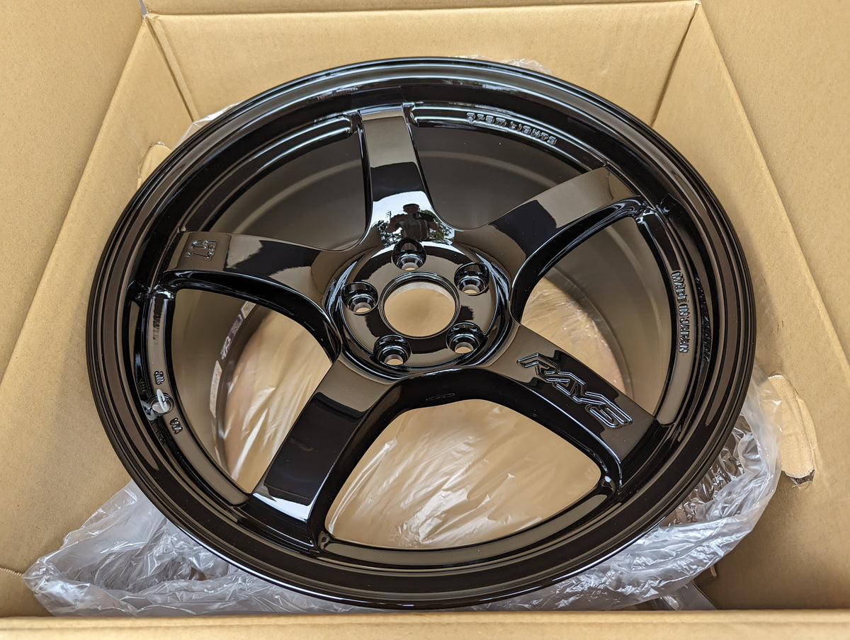 Rays Gramlight 57 CR (Gloss Black) - 5x100 - 17x9 +38 – Hausofwheels